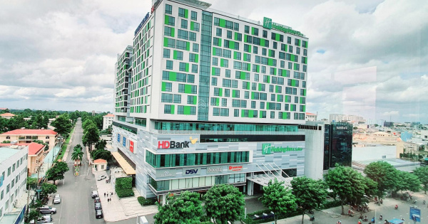 Mình cần bán căn hộ văn phòng officetel Republic Plaza số 18E đường ...