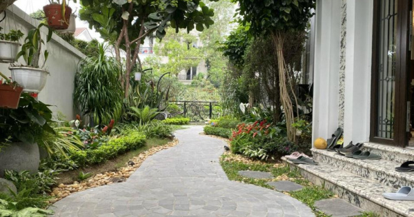 Bán lỗ nhanh song lập, đường to, 182m2, Vinhomes Hamony, để chuyển đi ...