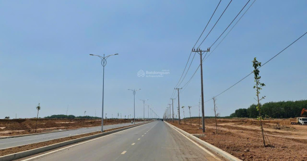 Đất sào 2000m2 giá bể nát 330 triệu tại ấp Đồng Chắc xã Tân Hòa sát KCN