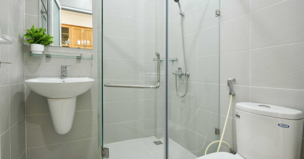 Siêu phẩm CH Luxury, 45m2 balcony, full NT, thang máy, bãi xe ô tô ...