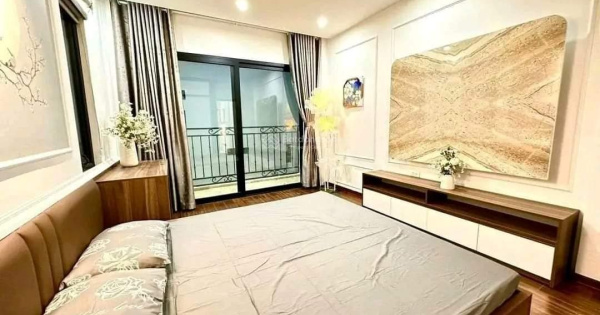 Bán nhà Ngã Tư Sở - ngõ nông - mới koong - đẹp - kinh doanh DT 35m2 5T MT 3,5m giá 4,45 tỷ - bao sổ