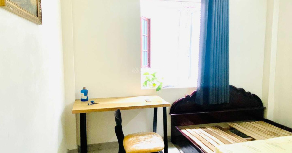 Phòng trọ Q7, DH RMIT, TDT, NTT full NT, an ninh, free xe chỉ 4tr