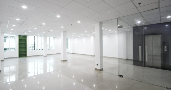 Chỉ cọc 1 tháng - Cho thuê VP lớn 150m2 building MT Nguyễn Trung Trực ...