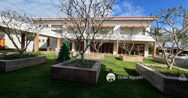 Full NT căn góc The Ocean Suite 100m2 view biển cách vài bước chân 0905 ...