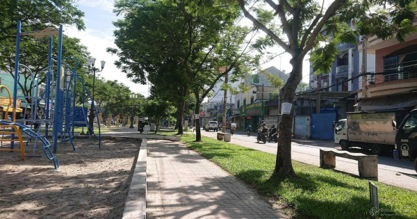 Cho thuê phòng trọ gần chợ Tân Hương, 12m2, phòng mới, đẹp, WC riêng ...