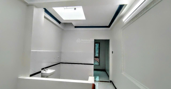 Nhà mới đón Tết ngã 4 Lê Trọng Tấn - Văn Phú, La Khê - Hà Đông - 4.5T - hơn 4 tỷ - Lh 0943 075