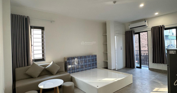 Cho thuê phòng CCMN studio 5 - 6tr full đồ ở 656 Lạc Long Quân