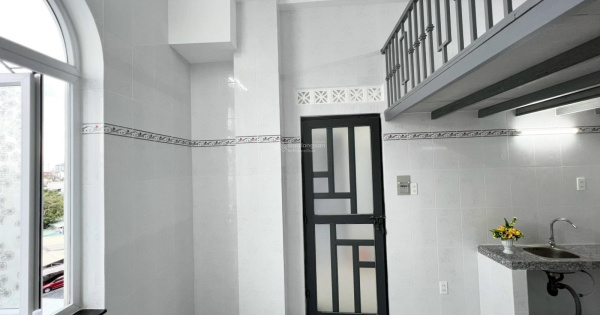 Phòng trọ có gác. Chỉ từ 3.xtr - Gần Đảo Kim Cương, khu Sala, uỷ ban quận 2