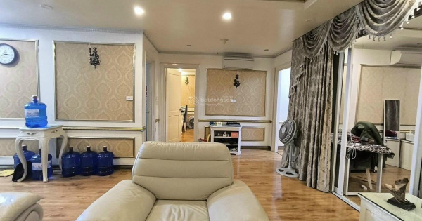 Chính chủ cần bán gấp căn 602 toà CT3 Trung Văn 112.2m2 full nội thất đẹp giá 4.2 tỷ bao phí