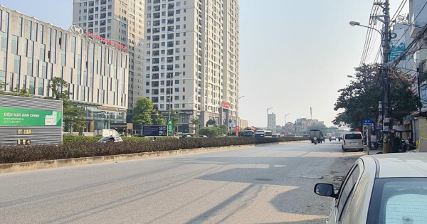 Bán gấp mặt phố Tam Trinh - Yên Sở - Hoàng Mai. 95m2 C4 MT 5m (Giá 32tỷ) lô góc. Nở hậu