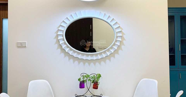 Chính chủ bán gấp CH 70m2-2PN-2WC, full nội thất, tầng trung, Central ...