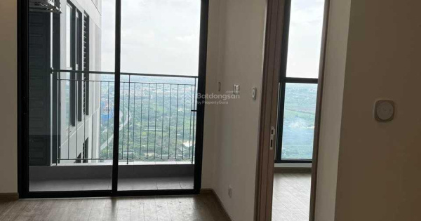 Tôi chính chủ bán căn P3.1516 giá 2ty1x liên hệ SDT: 0932 299