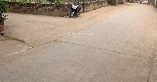 Chính chủ bán đất Văn Giang, tiện ích bao quanh, 5p ra Ecopark, Vin2,3, gần VĐ3.5 và VĐ4