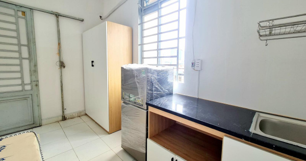 Trọ Q3 chỉ từ 3tr8 - 4tr full NT y hình, đầu hẻm 947 Hoàng Sa