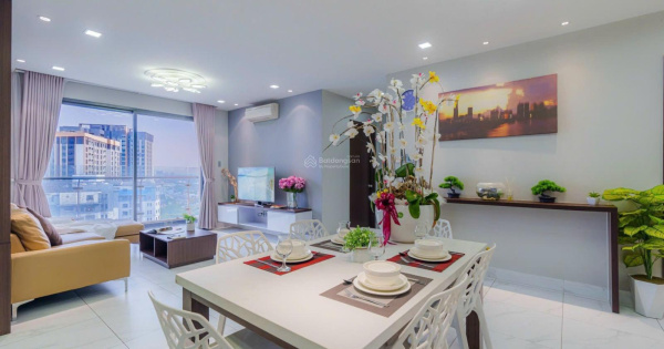 Bán căn hộ Gold View Q4 3PN 2WC. 117m2, 6tỷ900