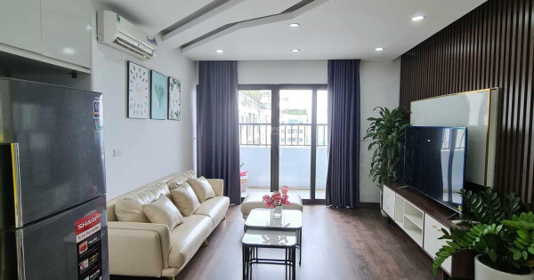 Cực rẻ, chỉ 2,85 tỷ, có ngay căn hộ 76m2 3PN HH2B Linh Đàm, full nội thất. View hồ siêu đẹp