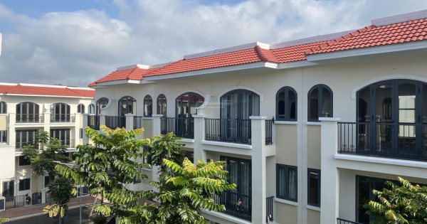 Cập nhật giỏ hàng tháng 12 Senturia NSG mới nhất. Giá tốt nhất: 6.200 ...