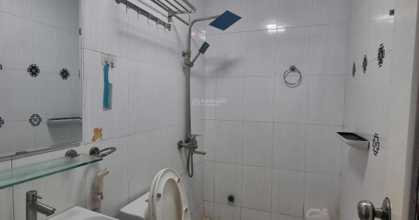 Mình có căn chung cư 65m2 cần tìm chủ mới giá chỉ nhỉnh 2,4 Tỷ. HĐMB ...