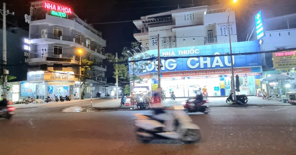 CC C2 Ba Tơ SHR vĩnh viễn 86m2 2PN 2WC lầu 2 giá 1,8 tỷ, LH: 0918 220 ...