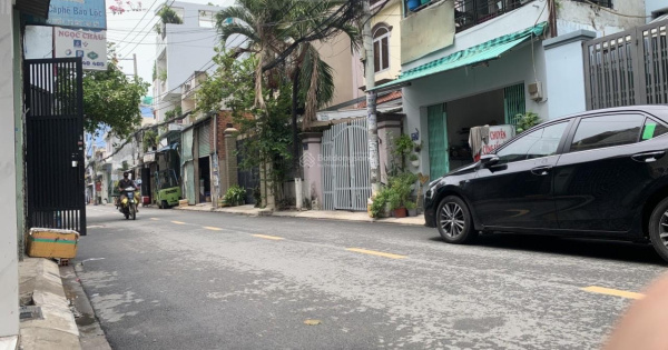 Bán nhà mặt tiền Tân Khai - CMT8, quận Tân Bình, P. 4 - 84m2 4,5 x 18,5 - 2 tầng - 11,9 tỷ