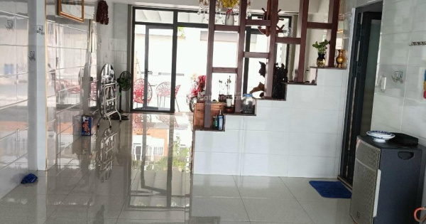 Hàng ngộp, giảm 600 tr, bán căn shophouse 3 tầng 2 MT tại Oasis City, giá chỉ 2.6 tỷ. LH 0901 ...
