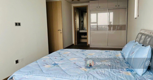 Bán 2PN The Peak M8 - Midtown, ô xe hầm, full nội thất tầng cao view villa, sông SG, xem nhà dễ