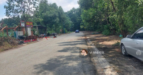 Ngân hàng thanh lí đất nền 80m2 Chánh Phú Hoà, cách DT 741 10p, đường nhựa 6m, sổ sẵn