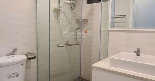 Chủ cho thuê Gold View Q4 2PN 2WC 80m2 full nội thất đẹp, đầu tháng 3 ...