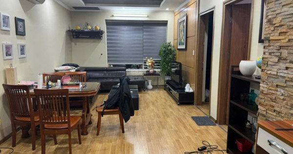 Bán chung cư Dịch Vọng, công viên Cầu Giấy, 109m2, 3PN. 0975 118