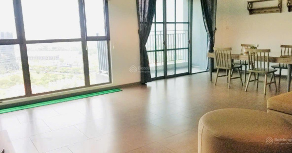 Bán căn hộ ngay trung tâm hành chính quận 7, 188m2 3PN2WC quản lý bởi ...