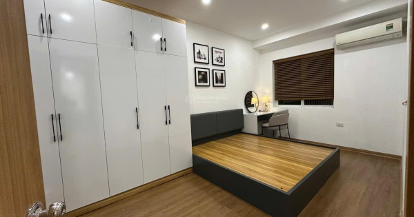 Bán căn hộ B11 Nam Trung Yên, giá ưu đãi 3,8 tỷ VND, 65m2, 2PN, 1WC ...