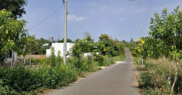 Chủ cần bán đất Bàu Chinh, hẻm gas Sáu Văn, gần trục QL56 giá 130 triệu ...