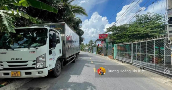 Bán đất 120m2 Đ.Trần Thế Sinh - TT.Bến Lức - Long An, SHR, cách trường THCS TT.Bến Lức 2p di chuyển