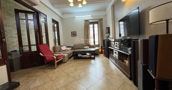 Bán nhà Mặt phố Kim Ngưu -Thang máy-Mới -55m2-6T-26.9 tỷ