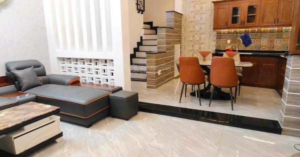 CHO THUÊ NHÀ NGUYÊN CĂN HẺM XE HƠI ĐƯỜNG QUANG TRUNG P8 GẦN NGÃ 4 TÂN SƠN GÒ VẤP