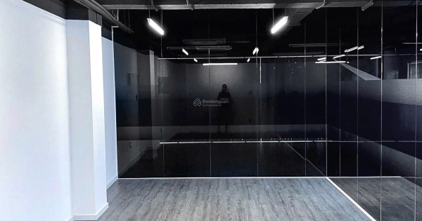 Văn phòng cho thuê mặt tiền 236A Đinh Bộ Lĩnh DT 80m2 lầu 3