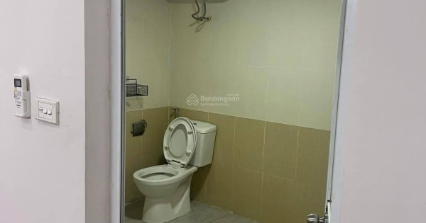 Bán căn hộ Ruby CT1 Giang Biên, S: 69m2, 2 ngủ 2WC, nội thất liền tường. Giá: 4,6 tỷ