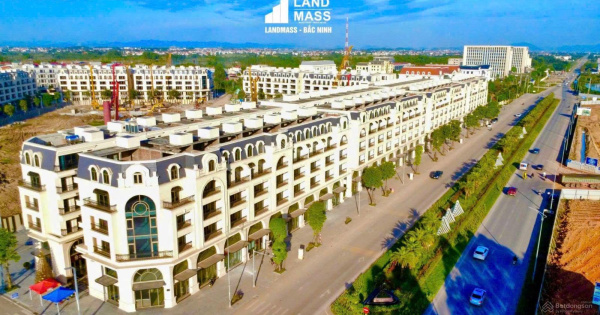 CẦN BÁN SHOPHOUSE 2 MẶT TIỀN ROYAL MANSION - NGÃ 6 BẮC GIANG