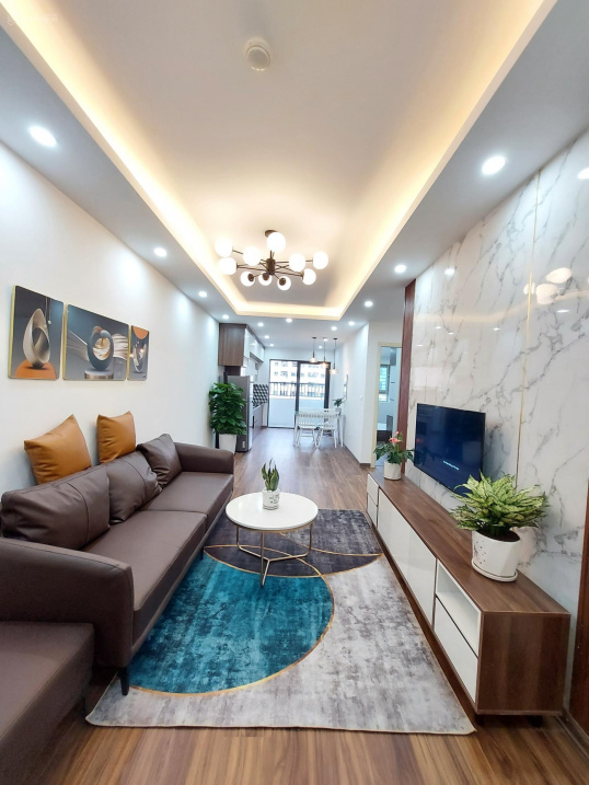 Bán căn hộ 2 phòng ngủ view hồ nhà đầy đủ nội thất. LH 098 1962 055