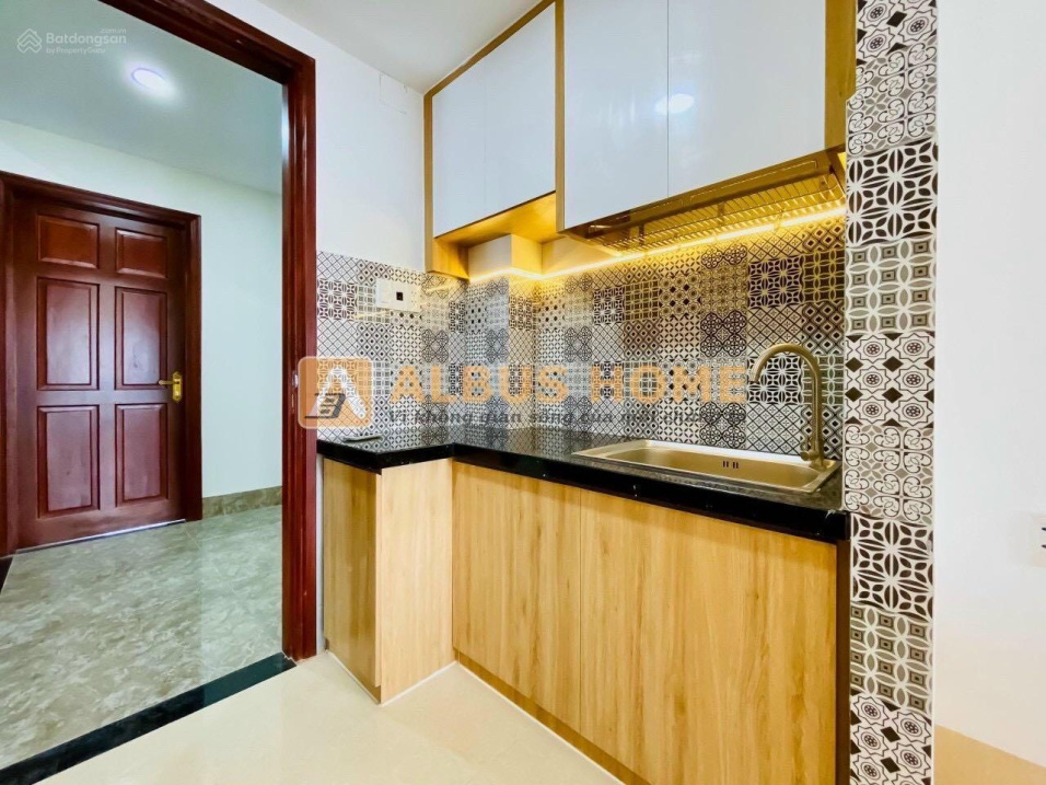 Căn hộ full nội thất gần Lotte, sát Q4, ban công lớn, máy giặt riêng, an ninh, yên tĩnh