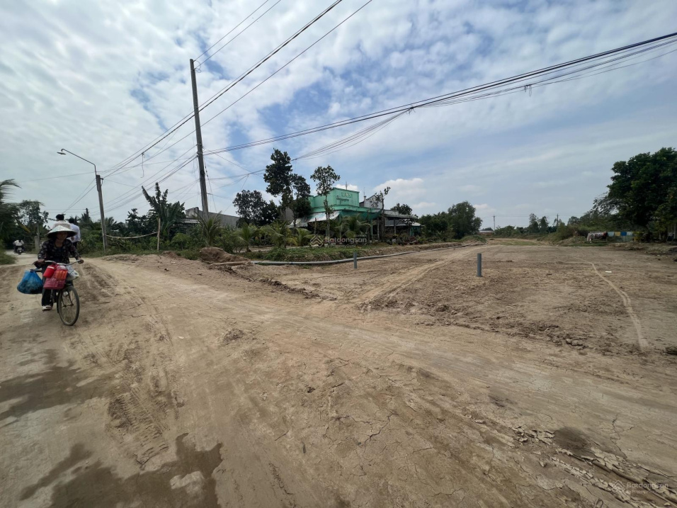 Đất lúa 10000m2 xã Mỹ Tân, thành phố Cao Lãnh, Đồng Tháp. Đường cầu Ông Tám Hữu