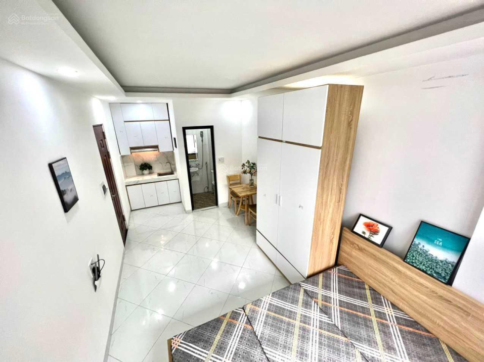 Studio 25 m2, có thang máy, đang trống, 4 triệu 8, Phan Đình Giót ...