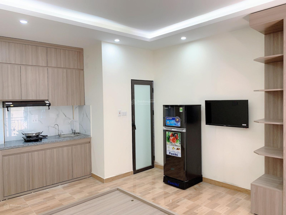 CC cho thuê căn hộ Hoàng Quốc Việt - 30m2 full nội thất giá 4tr1/tháng - an ninh tốt