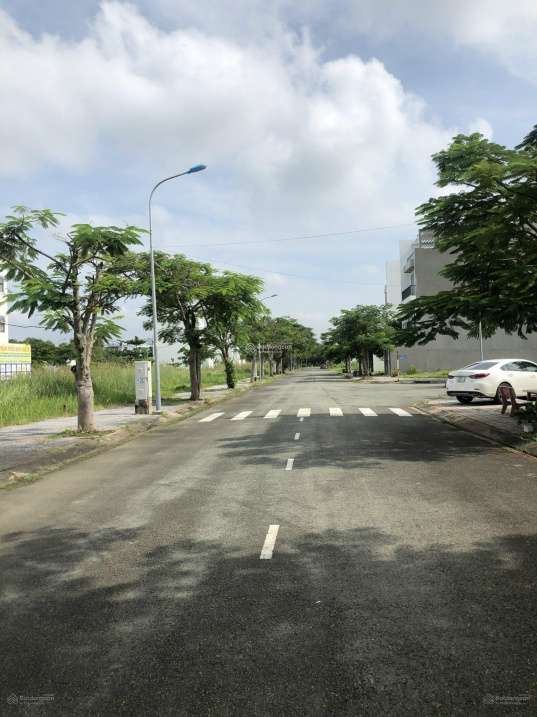 Topia Khang Điền Duy nhất 1 lô DT 6x16 view công viên liên hệ ngay