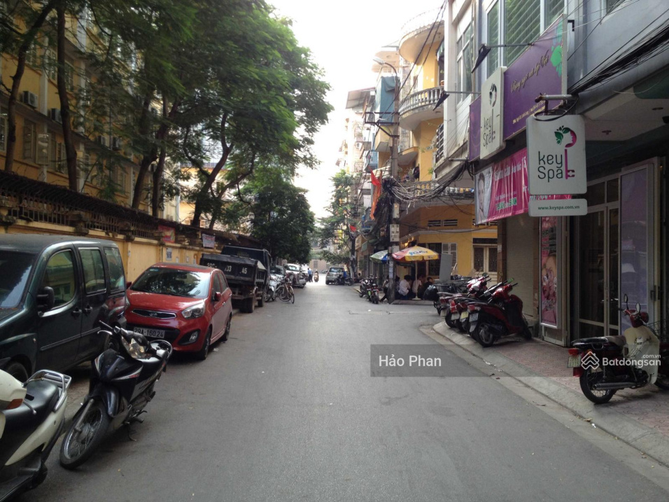 Cho thuê nhà ngõ 81 Linh Lang, DT 40m2 x 3.5 tầng, MT 4m. Full đồ để ở ...