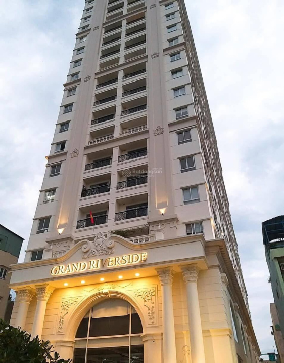 Cần bán gấp 1 phòng ngủ Grand Riverside Q.4, 55m2, 2.8 tỷ bao thuế phí ...