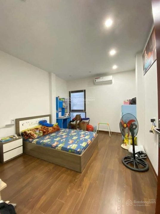 Hiếm 1 căn dân xây duy nhất! Phương Canh, Từ Liêm,ngõ nông,gần phố,lô góc 2 thoáng, 44m2*4T*MT 4.2m