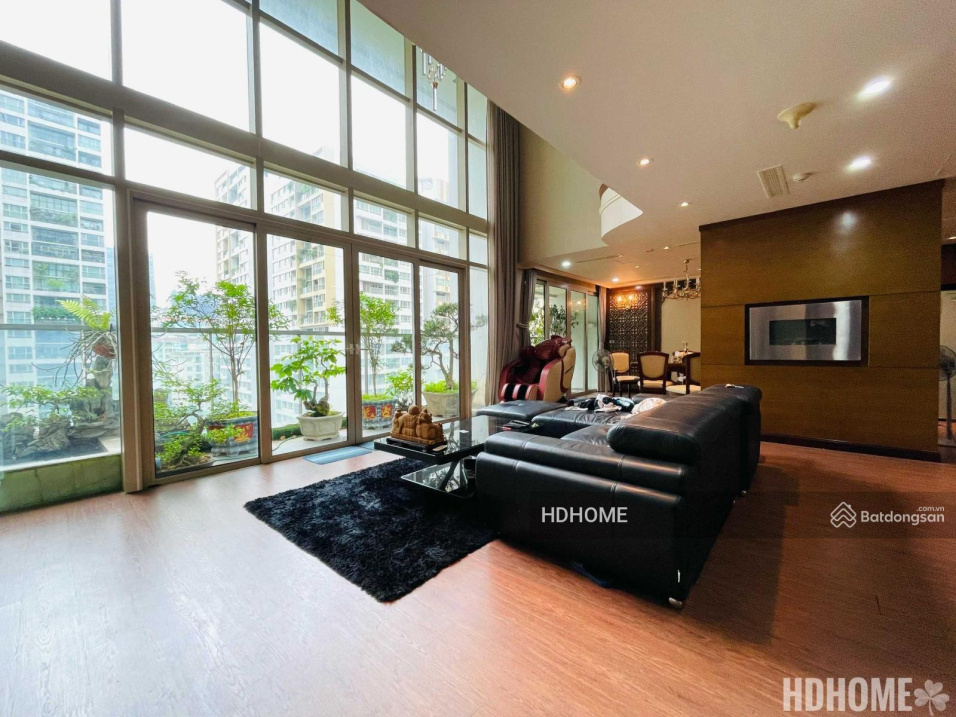 Bán duplex Mandarin BC đông nam full nội thất, vị trí đẹp - 18. Xx tỷ - LH 0904 011