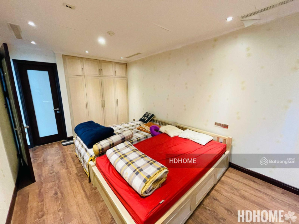 Bán duplex Mandarin BC đông nam full nội thất, vị trí đẹp - 18. Xx tỷ - LH 0904 011