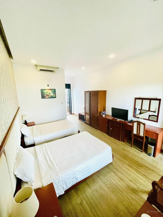 Siêu phẩm CH Luxury, 45m2 balcony, full NT, thang máy, bãi xe ô tô ...